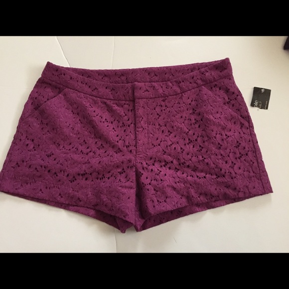Nicole Miller | Shorts | New Nichole Miller Size Lace Shorts | Poshmark